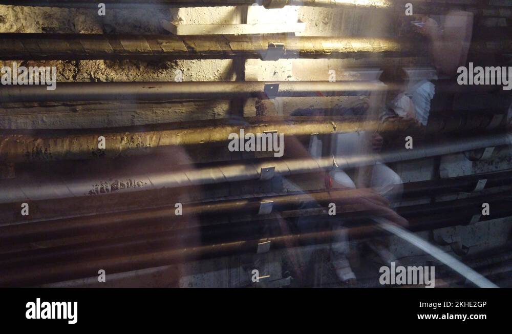 Moving metro Stock Videos & Footage - HD and 4K Video Clips - Alamy