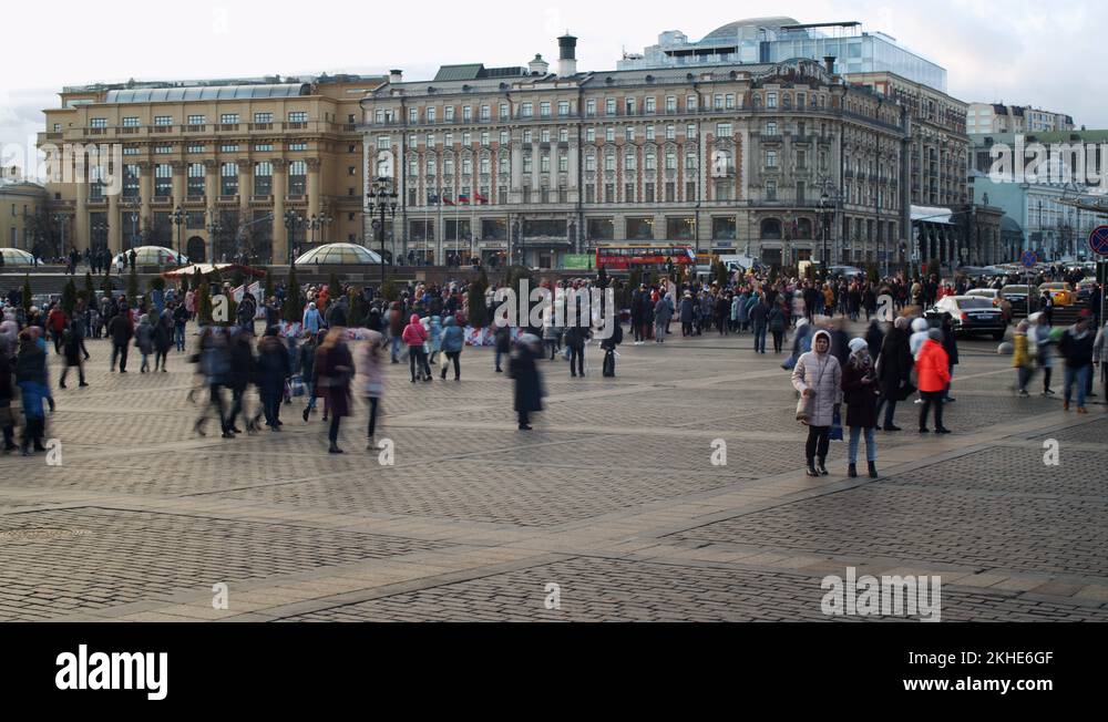 Crowd of people on square Stock Videos & Footage - HD and 4K Video ...