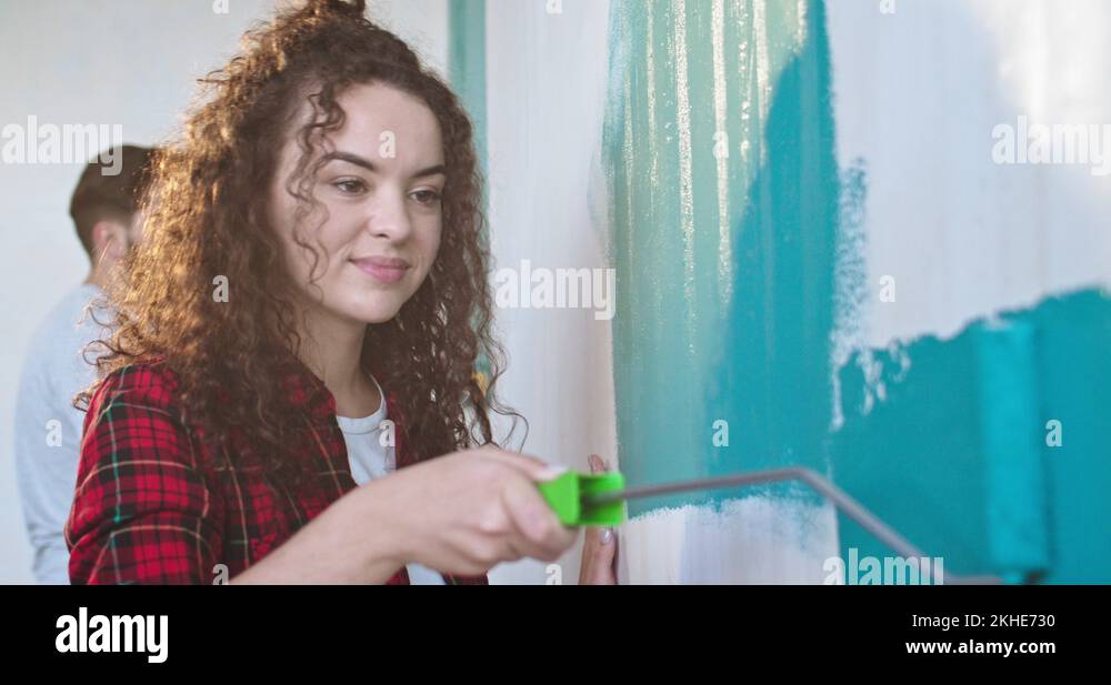 Paiting house Stock Videos & Footage - HD and 4K Video Clips - Alamy