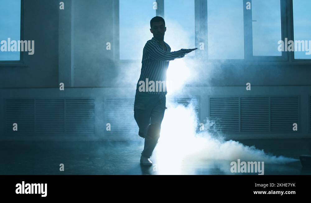 Athletic dance move Stock Videos & Footage - HD and 4K Video Clips - Alamy