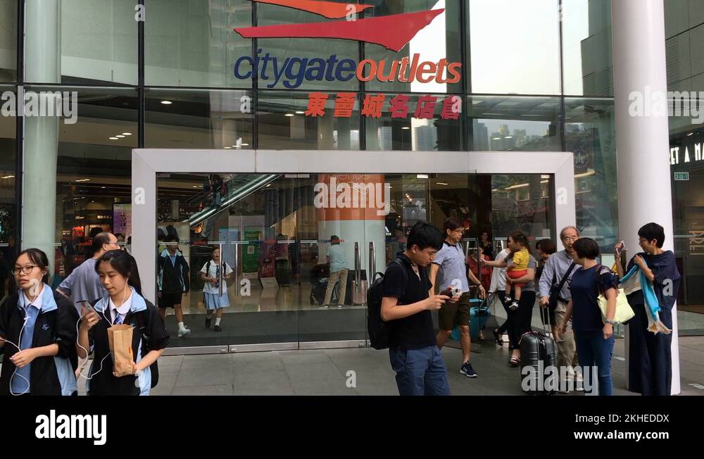 City_gate Stock Videos & Footage - HD and 4K Video Clips - Alamy