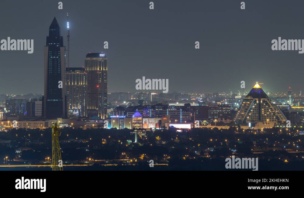 Skyline pyramid emirates uae Stock Videos & Footage - HD and 4K Video ...