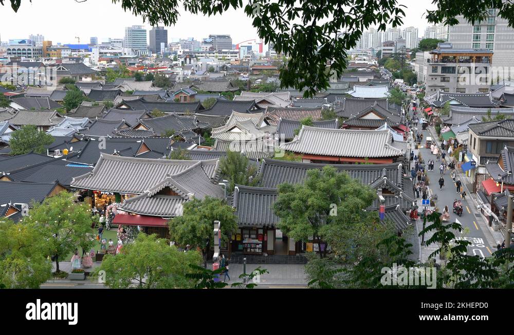 Jeonju hanok village Stock Videos & Footage - HD and 4K Video Clips - Alamy