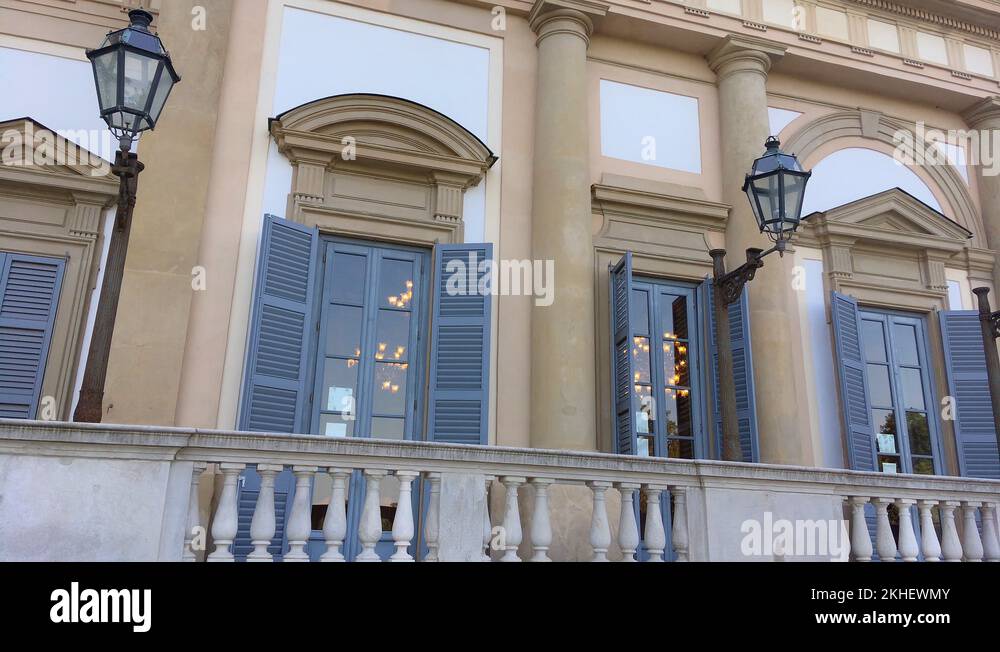 Royal palace windows Stock Videos & Footage - HD and 4K Video Clips - Alamy