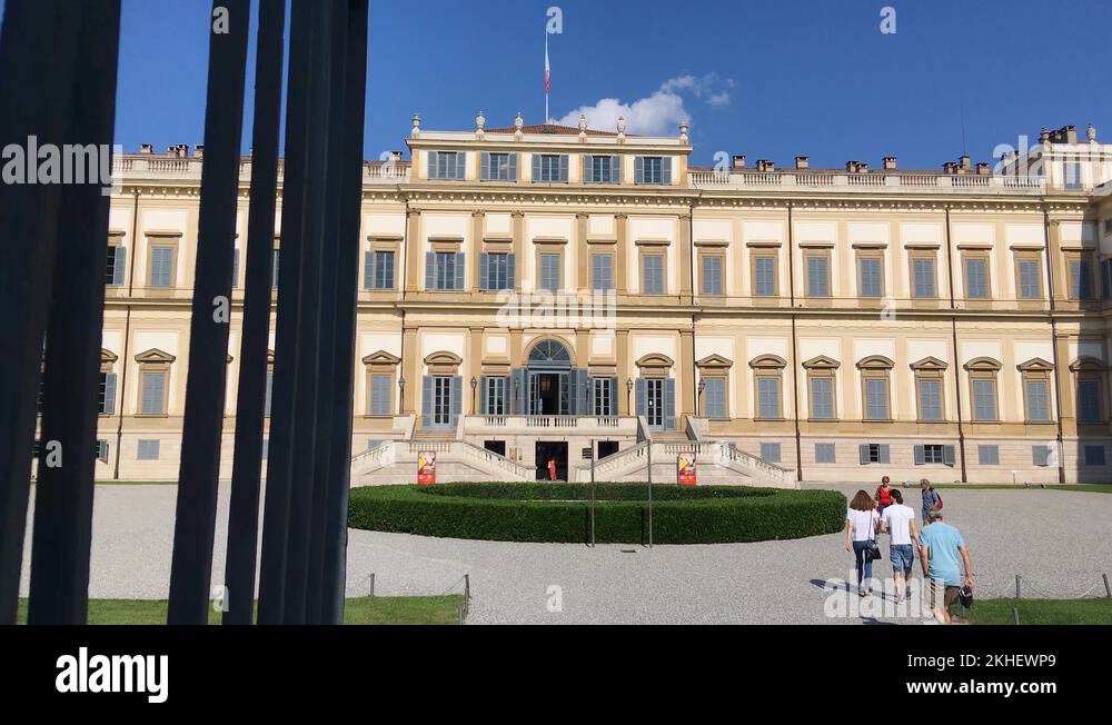 Entrance ancient palace Stock Videos & Footage - HD and 4K Video Clips ...