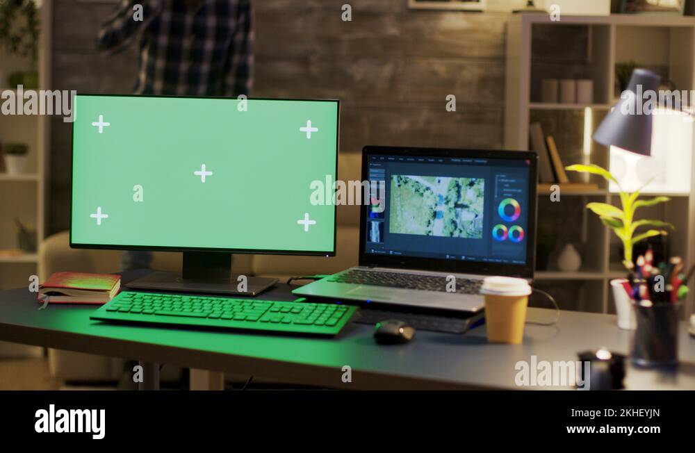 Computer content Stock Videos & Footage - HD and 4K Video Clips - Alamy