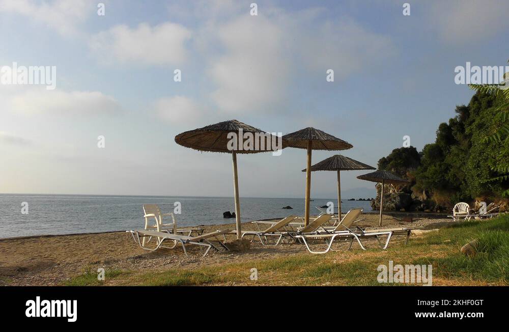 Tui plane landing Stock Videos & Footage - HD and 4K Video Clips - Alamy