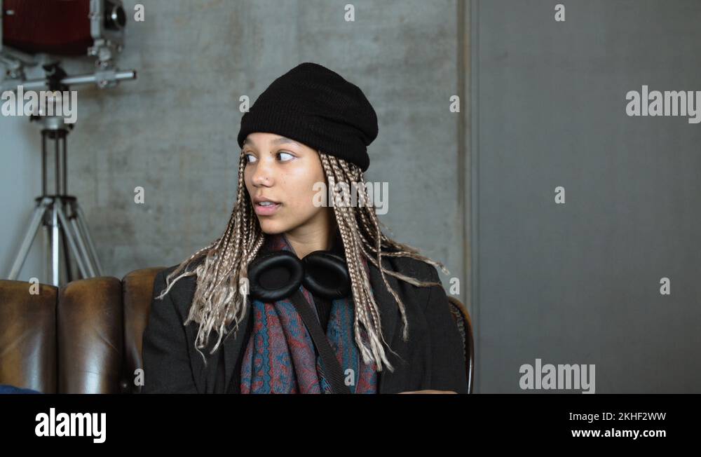 Portrait conversation studio Stock Videos & Footage - HD and 4K Video ...