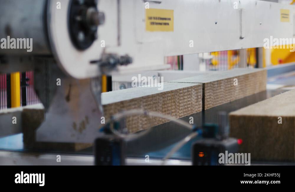 Thermal blocks Stock Videos & Footage - HD and 4K Video Clips - Alamy