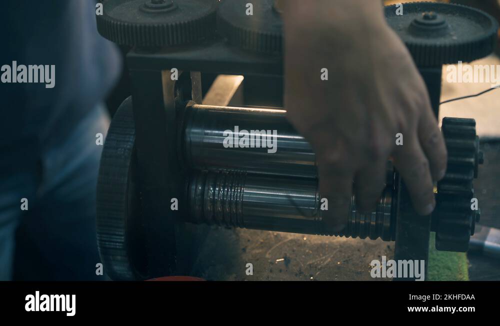 Gold forge Stock Videos & Footage - HD and 4K Video Clips - Alamy