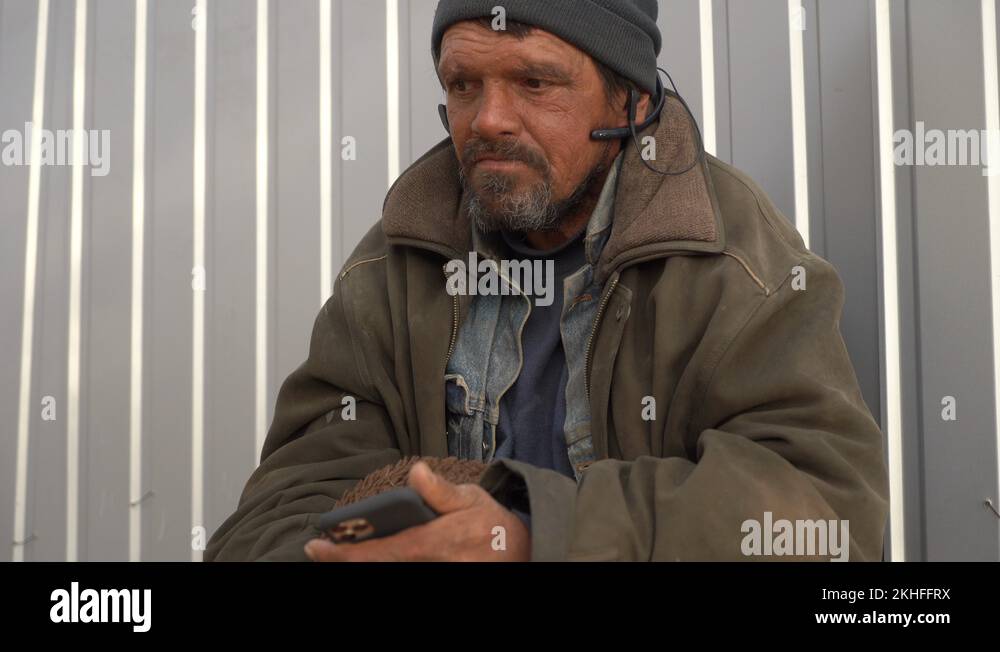 Homeless mobile phone Stock Videos & Footage - HD and 4K Video Clips ...