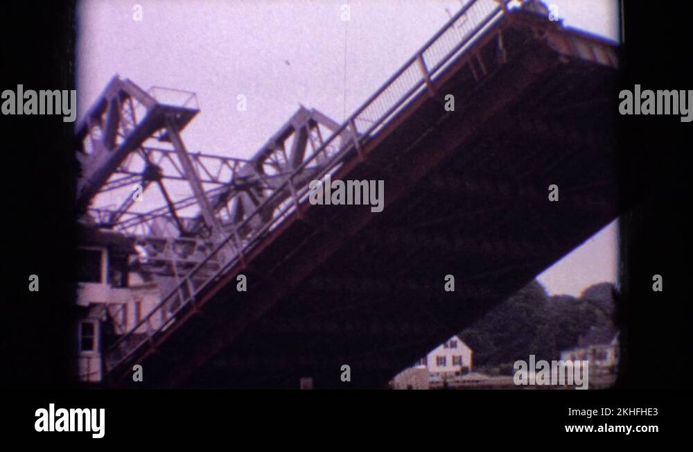 Drawbridge mechanical Stock Videos & Footage - HD and 4K Video Clips ...