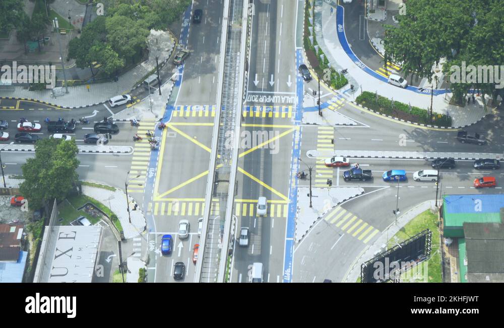 Klcc from highway Stock Videos & Footage - HD and 4K Video Clips - Alamy