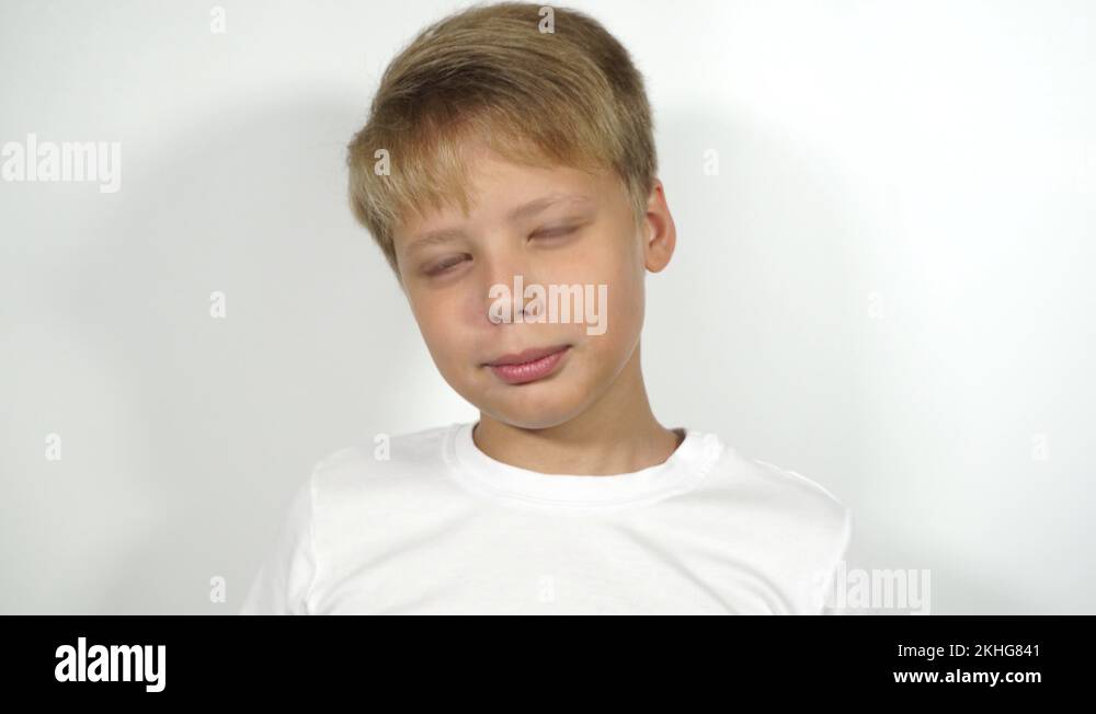 kid raising his one brow up than shaking his head in rejection Stock ...