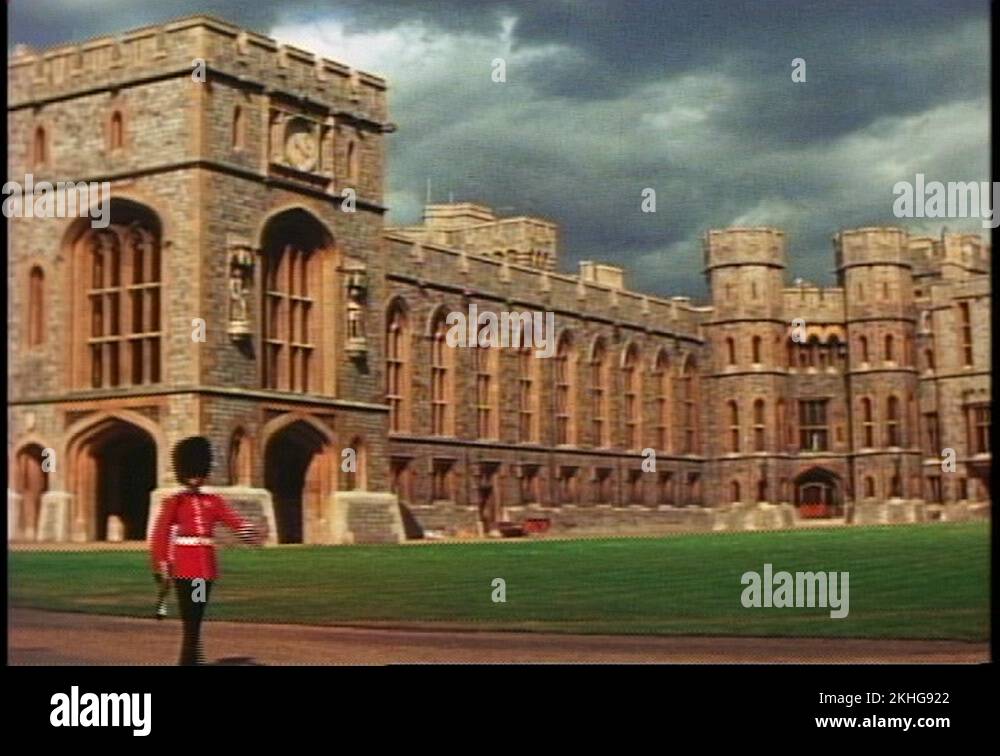 Windsor castle sentry windsor Stock Videos & Footage - HD and 4K Video ...