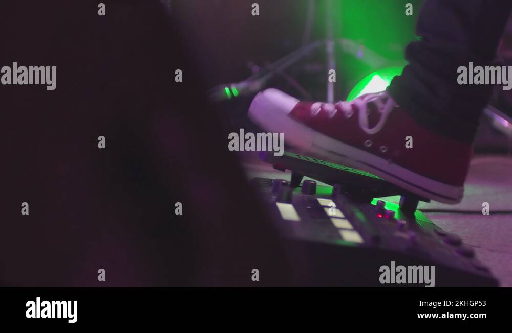 Amplify sounds Stock Videos & Footage - HD and 4K Video Clips - Alamy