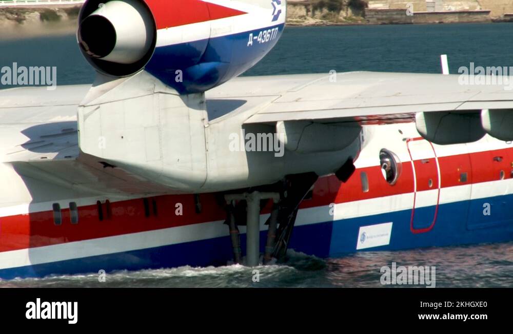Be-200ES amphibious aircraft floats. Chassis folds into niche in ...