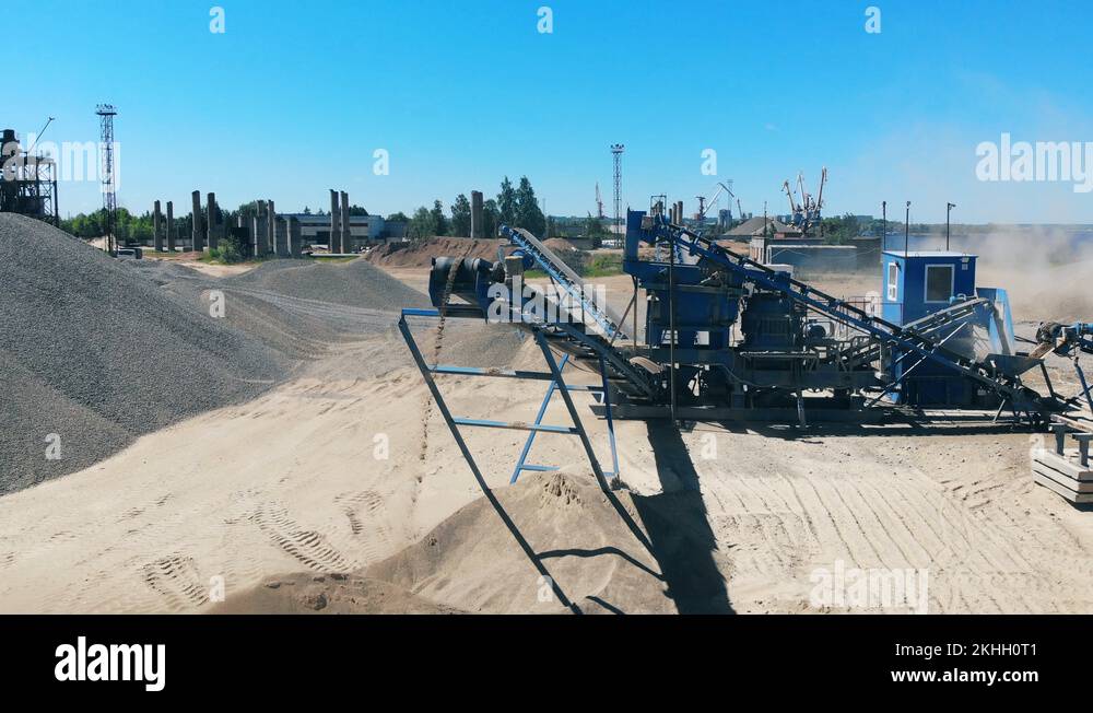 Dust belts Stock Videos & Footage - HD and 4K Video Clips - Alamy