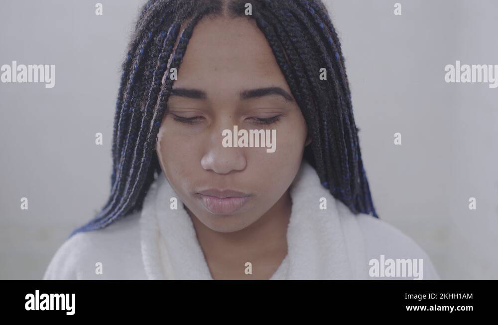 Dreadlocks and sad Stock Videos & Footage - HD and 4K Video Clips - Alamy