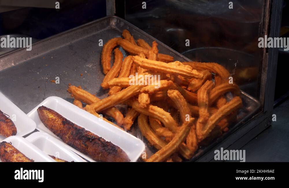 Churros Stock Videos & Footage - HD and 4K Video Clips - Alamy