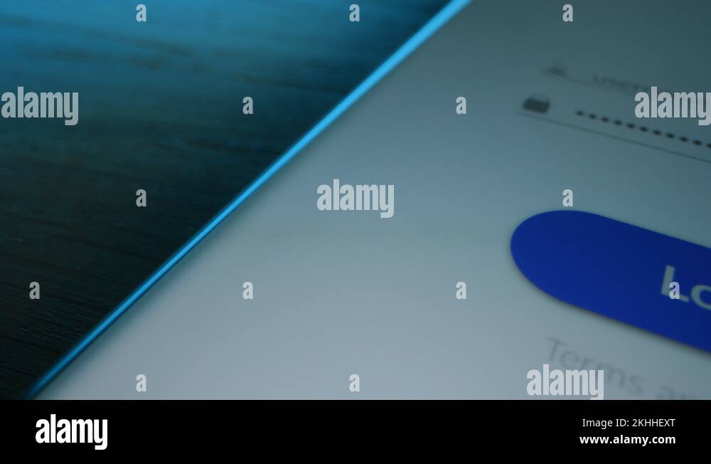 App open screen Stock Videos & Footage - HD and 4K Video Clips - Alamy
