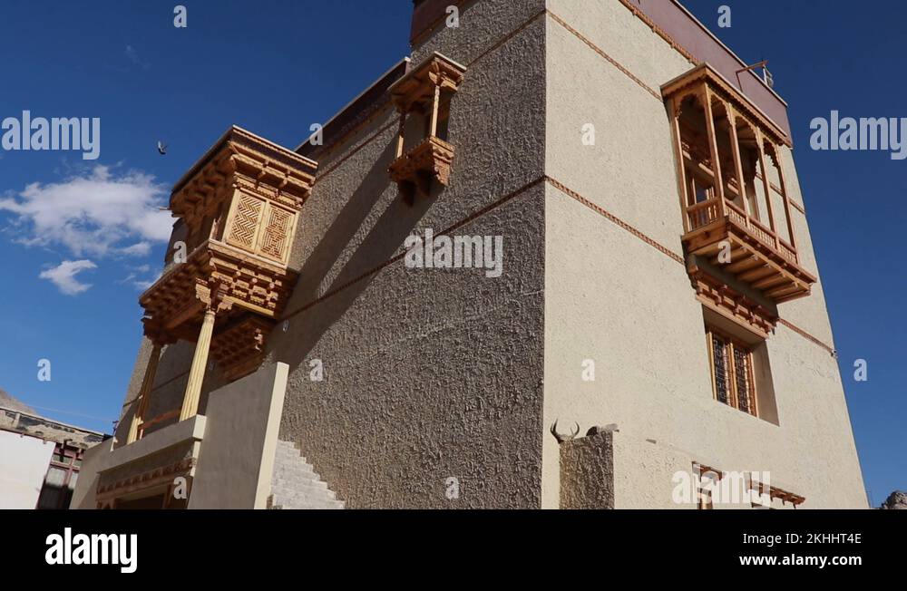 Ladakhi architecture Stock Videos & Footage - HD and 4K Video Clips - Alamy