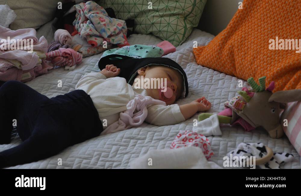 Sprawled Stock Videos & Footage - HD and 4K Video Clips - Alamy