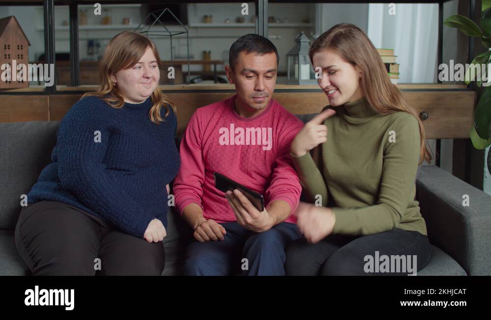 Deaf people talking Stock Videos & Footage - HD and 4K Video Clips - Alamy