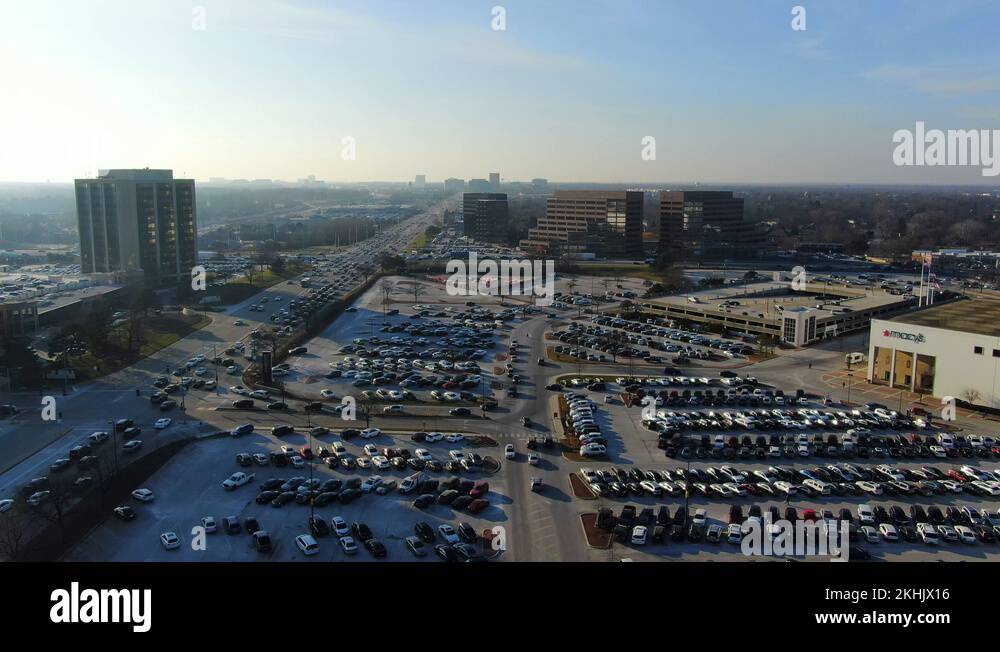 Epic View of Oakbrook Center Mall - Part 3 Stock Video Footage - Alamy