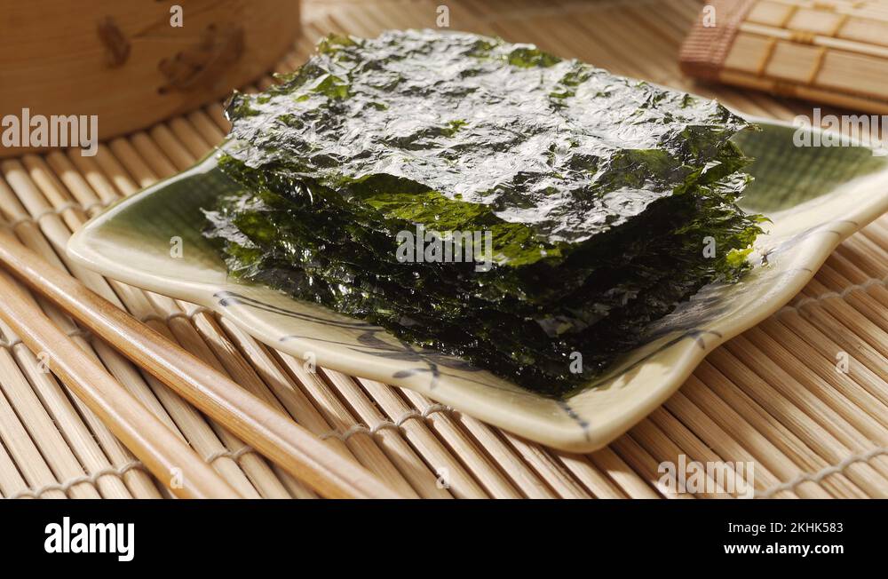 Seaweed laver algae Stock Videos & Footage - HD and 4K Video Clips - Alamy