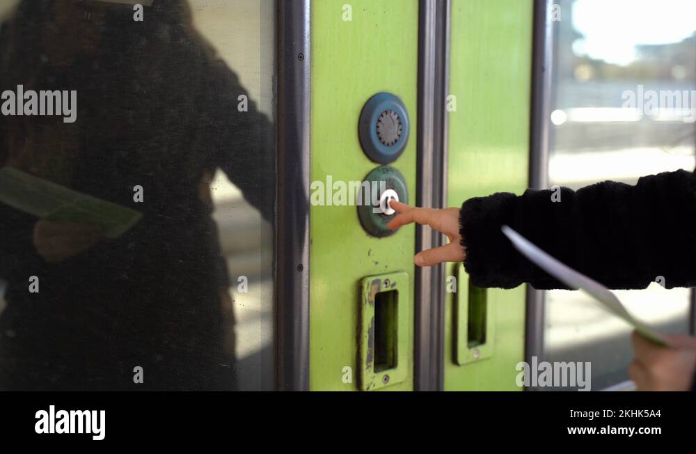 Train button Stock Videos & Footage - HD and 4K Video Clips - Alamy