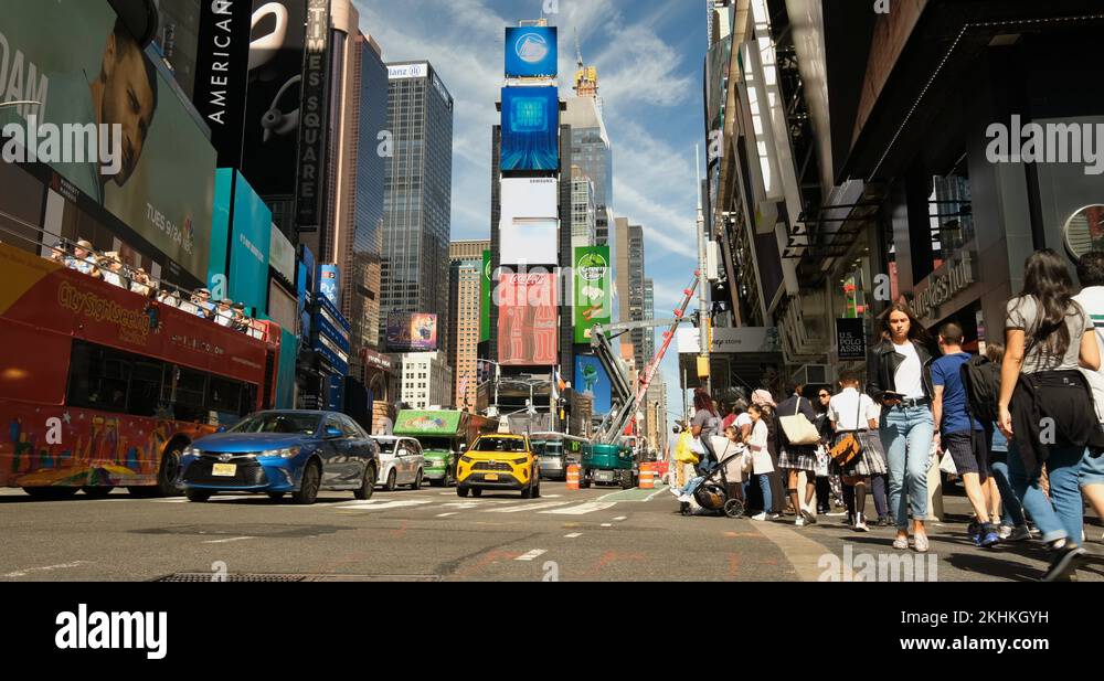 People walk through times square Stock Videos & Footage - HD and 4K ...