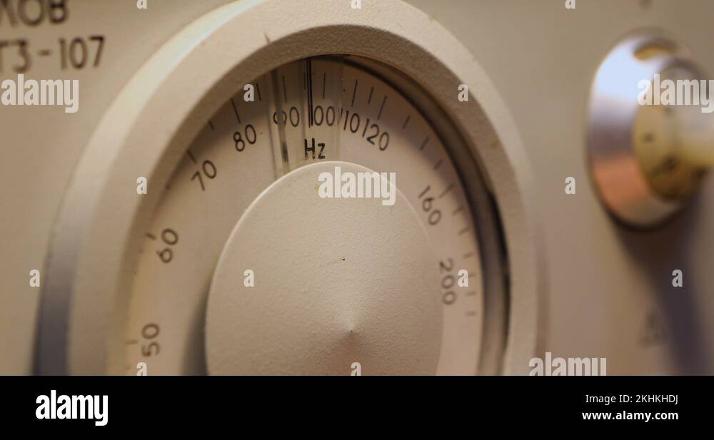 Hertz experiment Stock Videos & Footage - HD and 4K Video Clips - Alamy