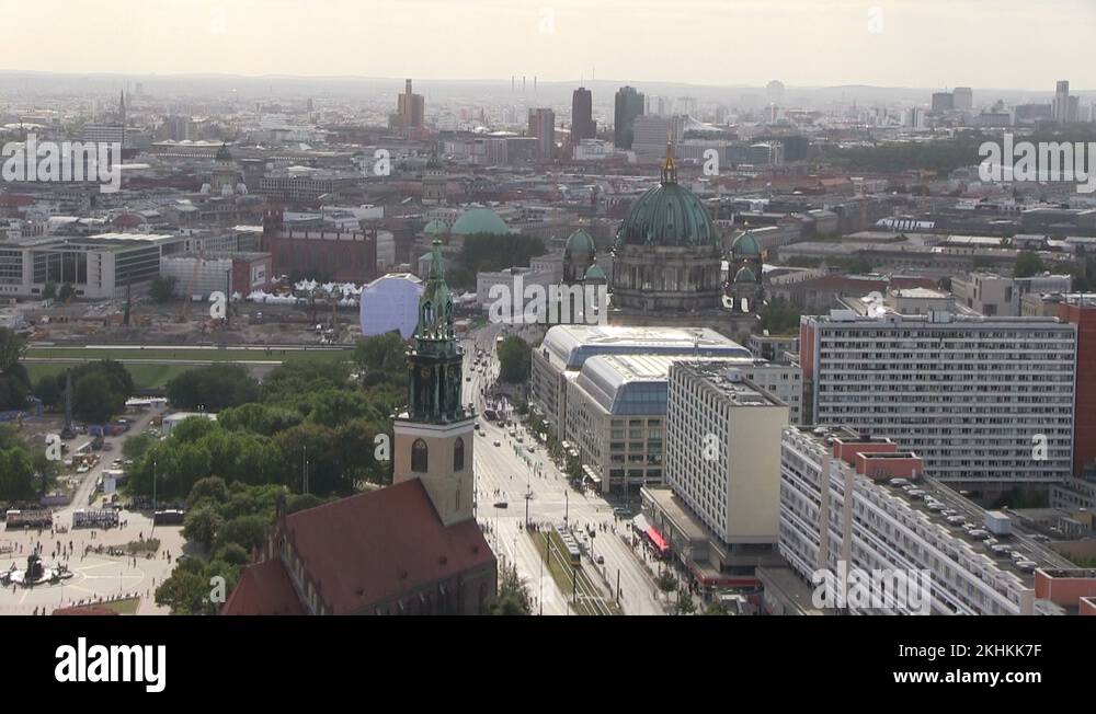 Was berlin Stock Videos & Footage - HD and 4K Video Clips - Alamy