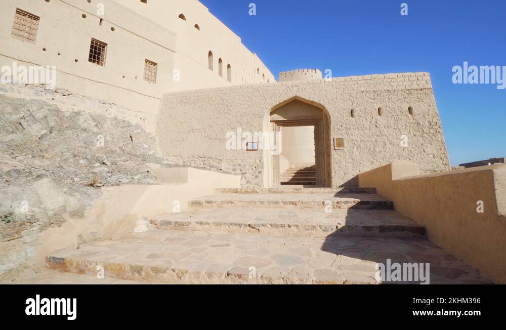 Old omani fort Stock Videos & Footage - HD and 4K Video Clips - Alamy