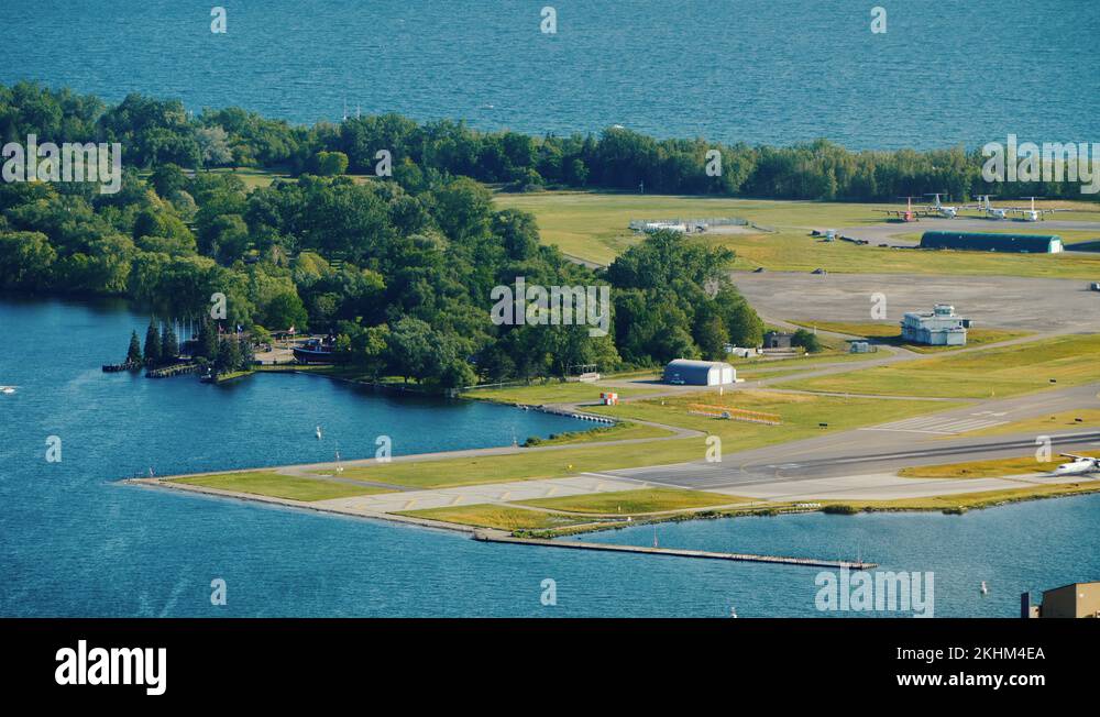 Island plane small airplane Stock Videos & Footage - HD and 4K Video ...