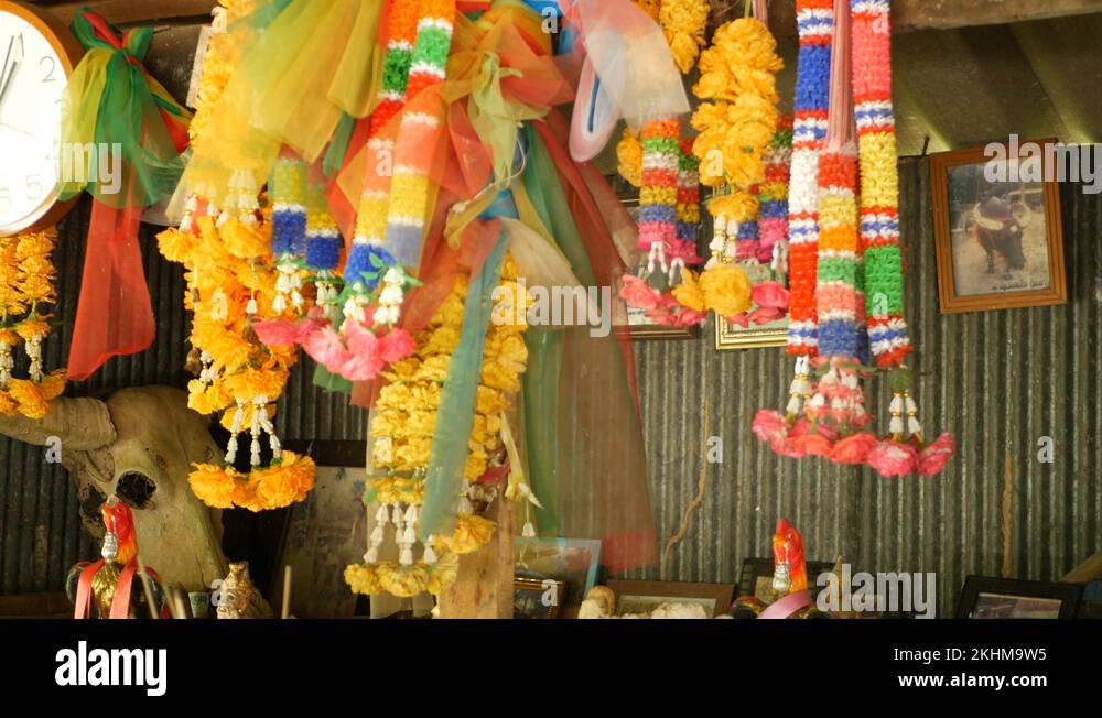 Spirit temple Stock Videos & Footage - HD and 4K Video Clips - Alamy