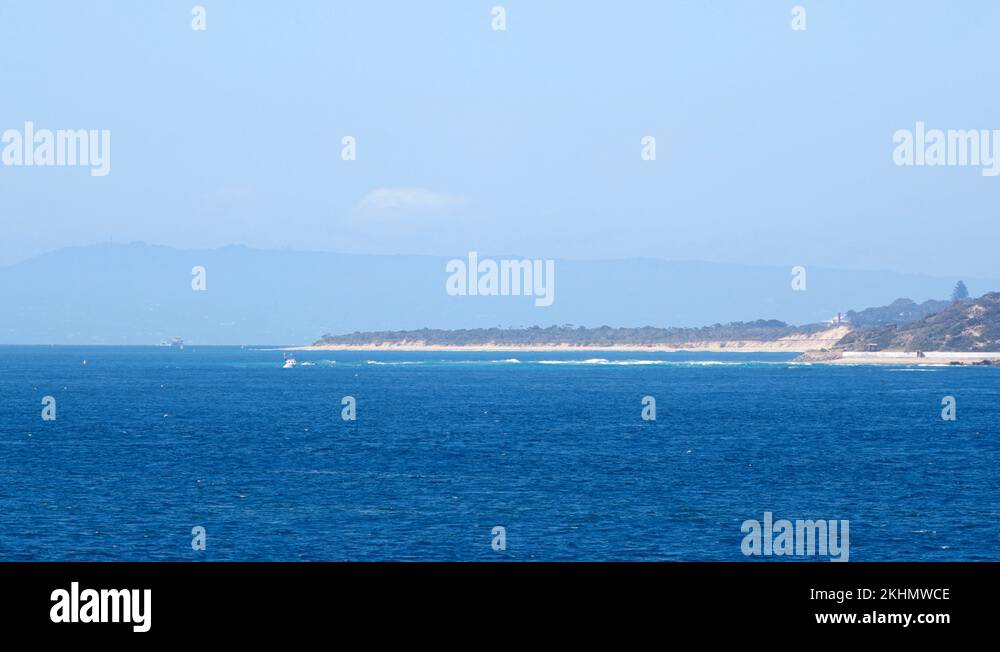 HMAS Melbourne (FFG 05) Adelaide-class guided-missile frigate Stock ...