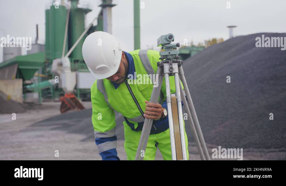 Azimuth theodolite Stock Videos & Footage - HD and 4K Video Clips - Alamy