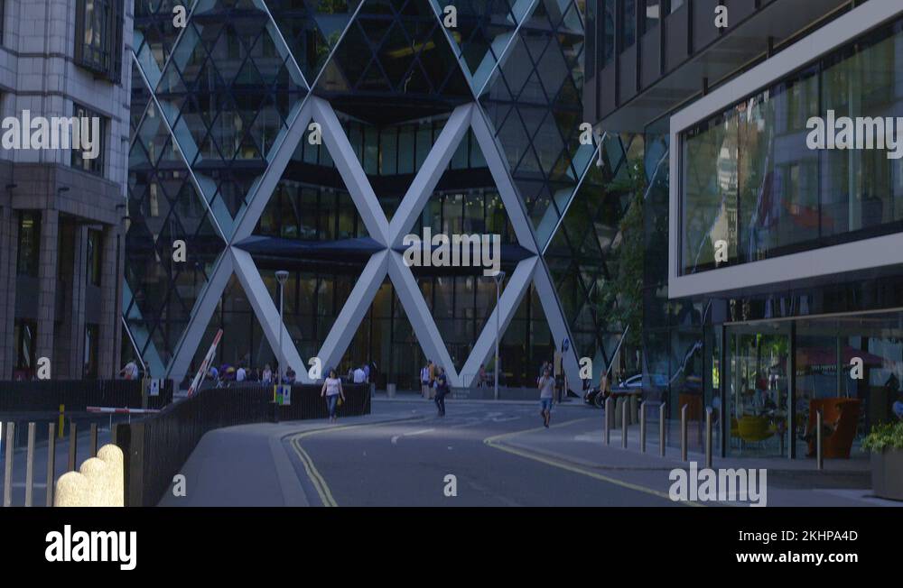 Gherkin building in city london Stock Videos & Footage - HD and 4K ...