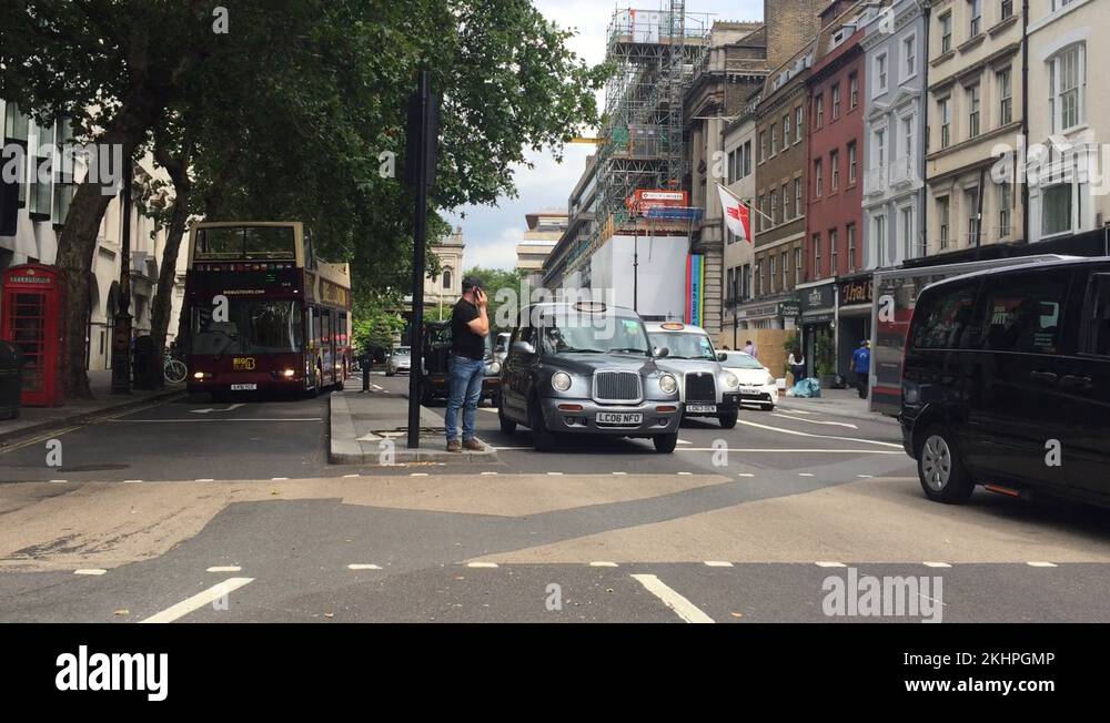 Tfl Electric Bus Stock Videos And Footage Hd And 4k Video Clips Alamy