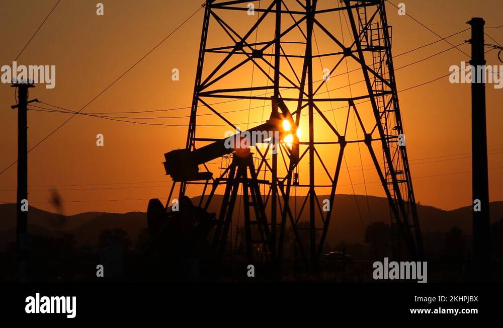 HD Sunset, Sunrise Fossil Fuel Energy, Oil Pump, Pumpjack, Old Pumping ...