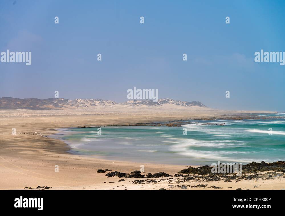 Oman wave Stock Videos & Footage - HD and 4K Video Clips - Alamy