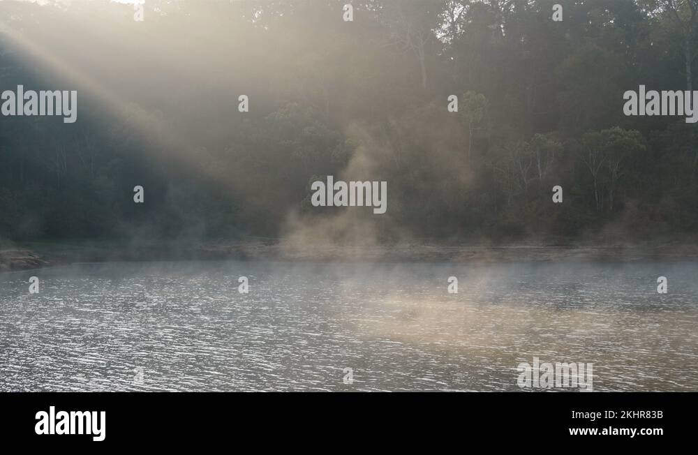 India sun beams Stock Videos & Footage - HD and 4K Video Clips - Alamy