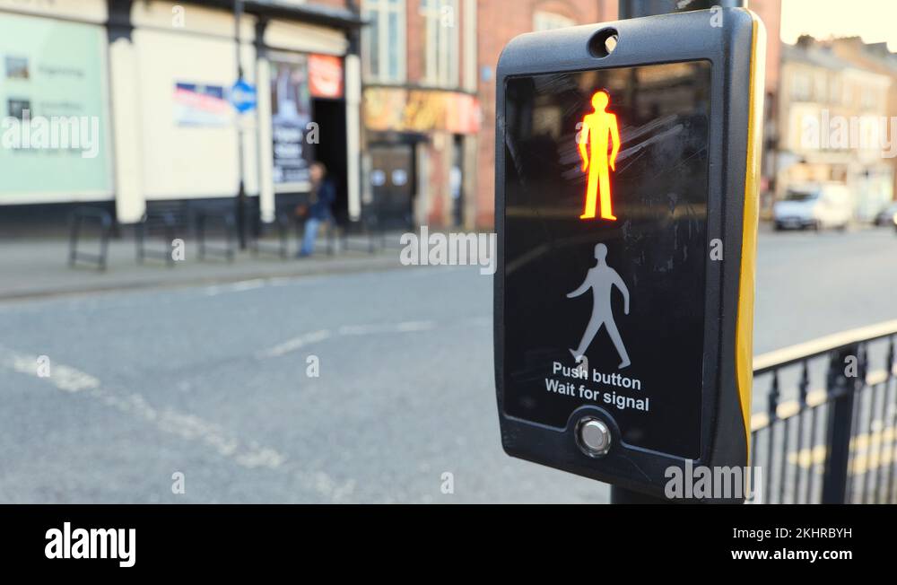 Pelican crossing signal Stock Videos & Footage - HD and 4K Video Clips ...