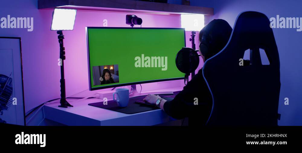 Korean female gamer streamer playing online games and streaming from ...