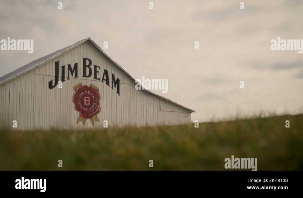 Liquor barn Stock Videos & Footage - HD and 4K Video Clips - Alamy