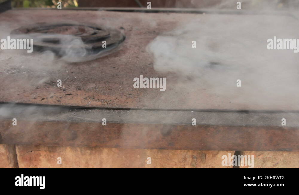 Lid sheet Stock Videos & Footage - HD and 4K Video Clips - Alamy