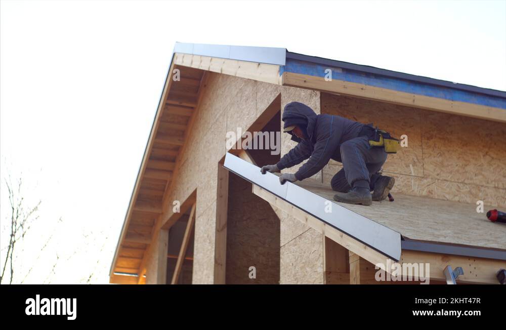 Gutter frame Stock Videos & Footage - HD and 4K Video Clips - Alamy