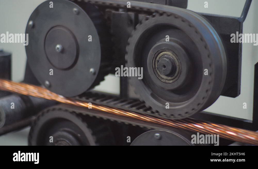 The manufacturing process of electrical cable made from copper wire ...